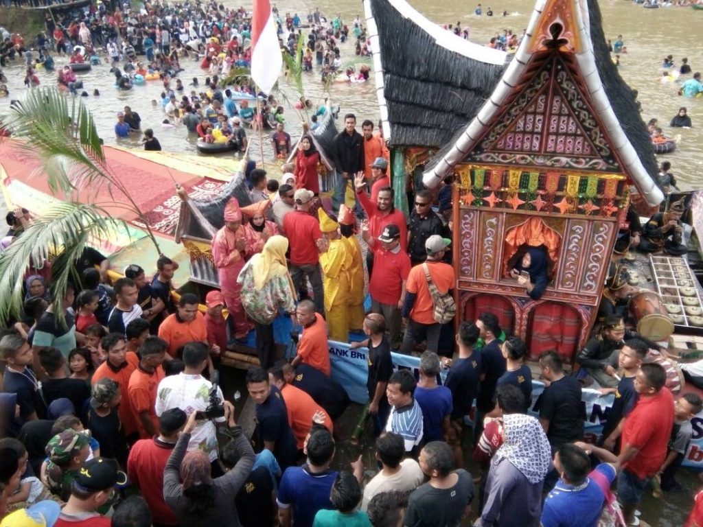 Tradisi Unik Potang Balimau di Nagari Pangkalan 50 Kota, Masyarakat ...